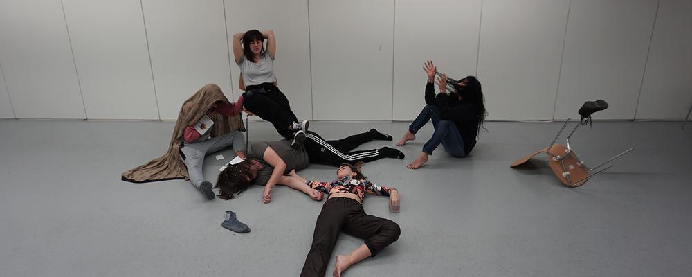 El mundo de la performance: Teoría y práctica del arte de acción ...